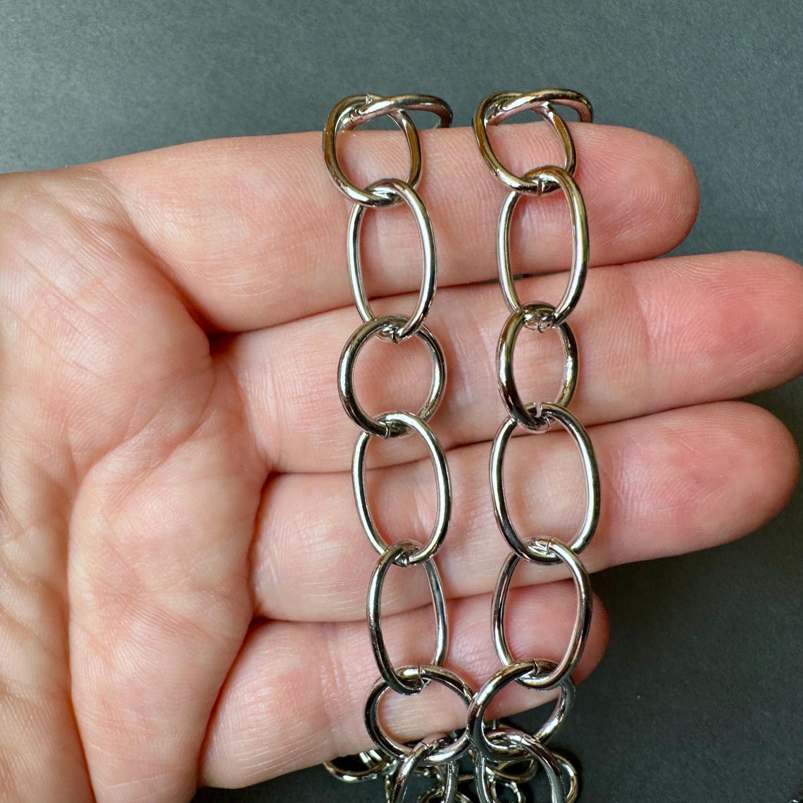 Super Shiny Large Oval and Circular Linked Vintage Chain. Sold per YARD ...