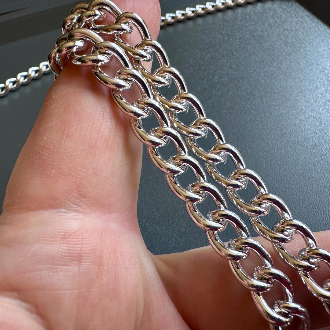 Super Shiny Silver Plated Curb Chain. SUBSTANTIAL. Sold per YARD. SKU ...