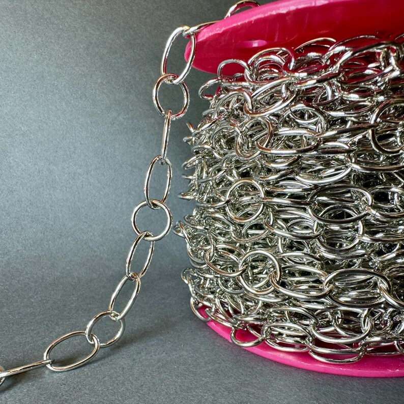 Super Shiny Large Oval and Circular Linked Vintage Chain. Sold per YARD ...