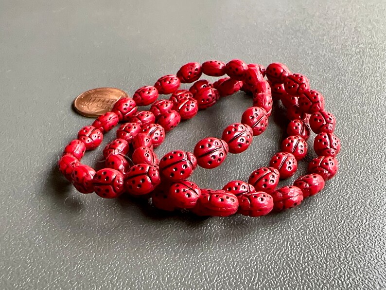 Super Adorable Pressed Glass Ladybug Beads! Sold per Strand/lot of 20 ...