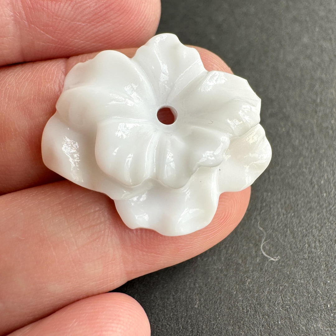 NOS Japanese Chalk White Pierced Cabochon. Large Flower Design in 3D ...