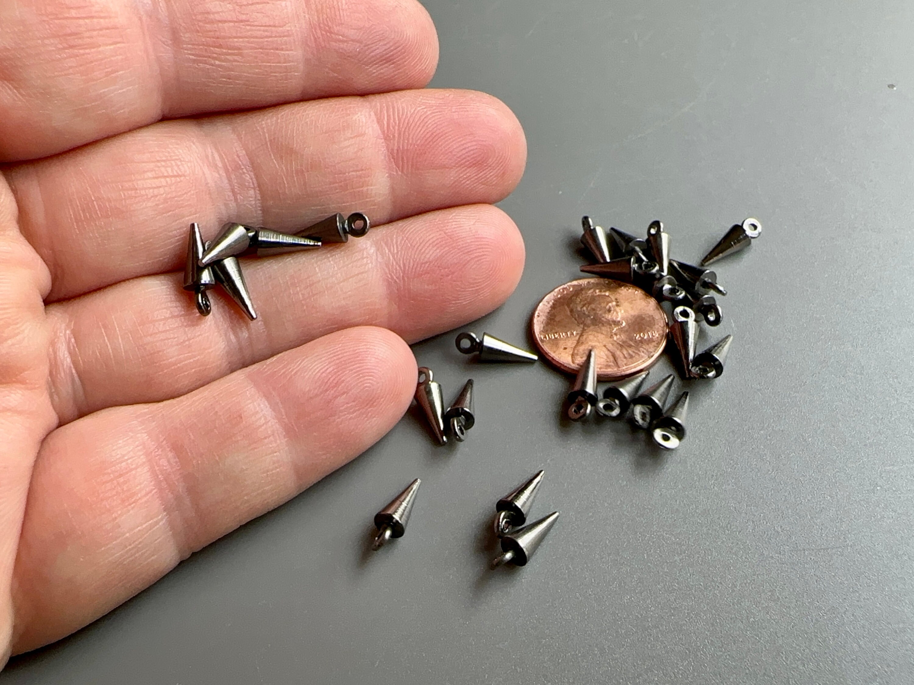 These Little Pointy Pendulums Pack a Lot of Style in Something - Etsy