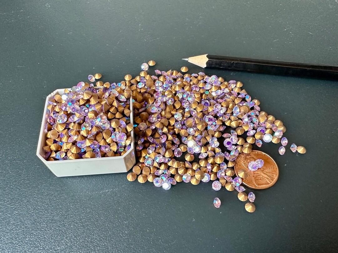 Beautiful Brand New in the Pack Swarovski XILION Chatons! Gold Foiled ...