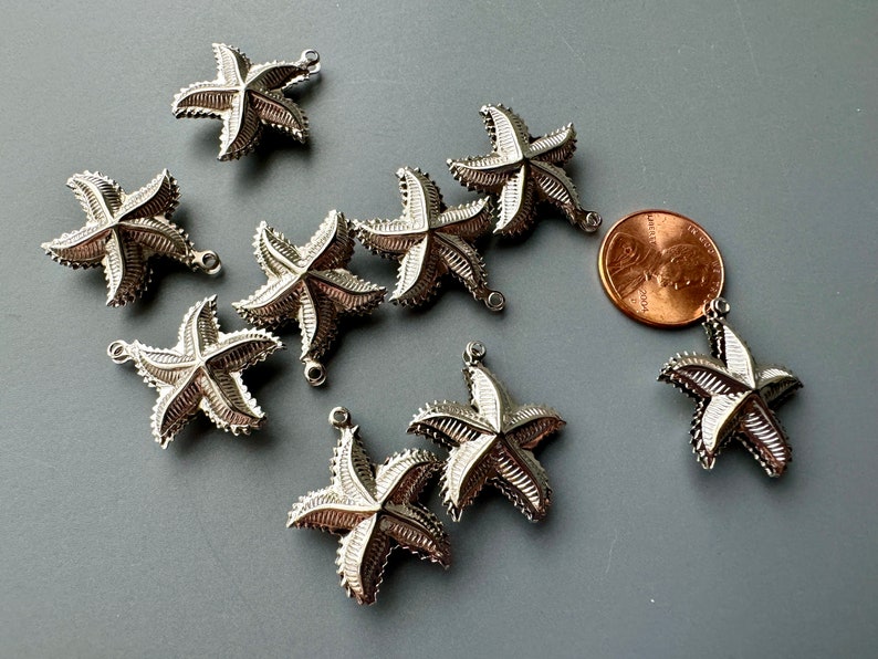 Lovely Shiny Vintage 3D Starfish Charms! Sold per Lot of Six Charms ...