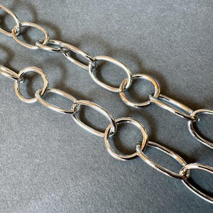 Super Shiny Large Oval and Circular Linked Vintage Chain. Sold per YARD ...