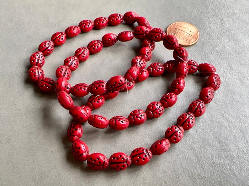 Super Adorable Pressed Glass Ladybug Beads! Sold per Strand/lot of 20 ...