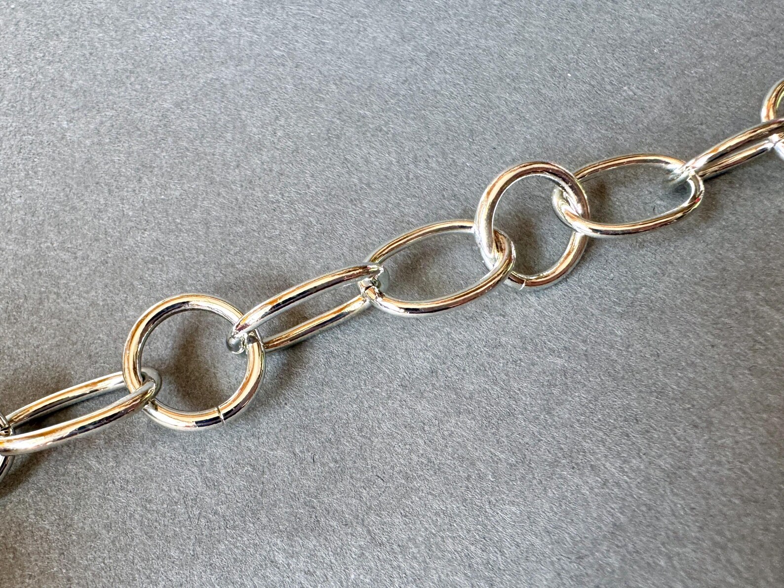 Super Shiny Large Oval and Circular Linked Vintage Chain. Sold per YARD ...