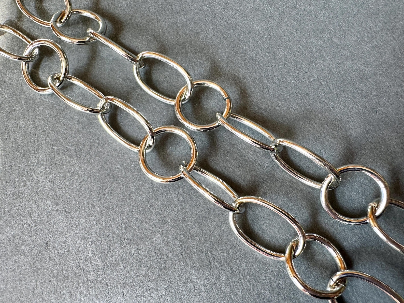 Super Shiny Large Oval and Circular Linked Vintage Chain. Sold per YARD ...