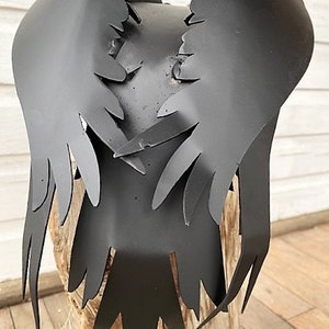 Free Shipping Iron Raven Garden Sculpture. Heavy Welded Steel Crow ...