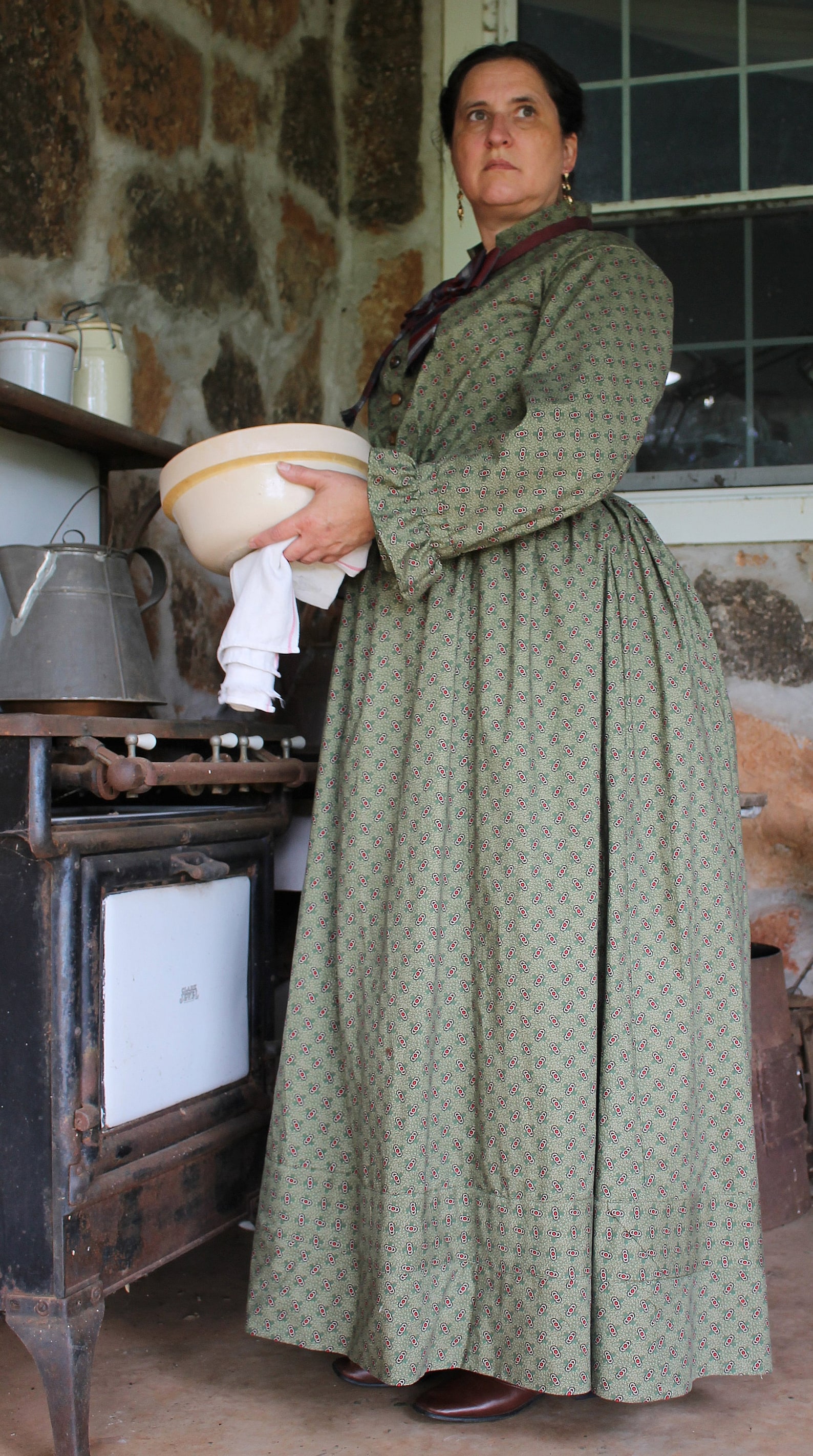 Lillie- Dress for Home, Housework, and Rural or Simple Living 1870-1876 ...