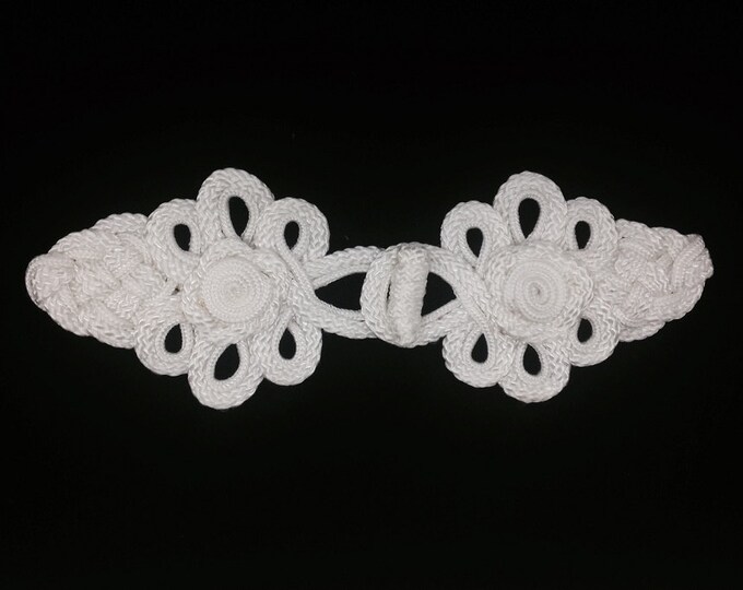 Frog Closure Buttons, Chinese Buttons in Black and White, Braid Frog ...