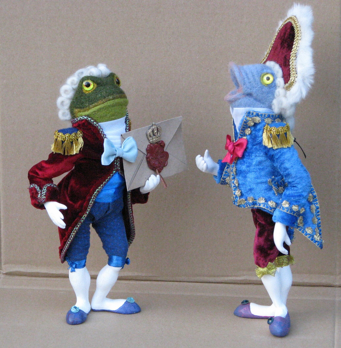 Frog Footman Fish Postman Alice in Wonderland Needle Felted Animal Toy ...