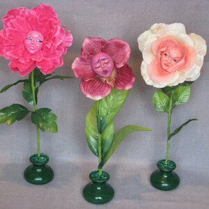 Talking Flowers Alice in Wonderland Art Collection Sculpture Figurine ...