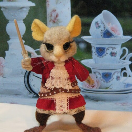Dormouse Wonderland Mallymkun Tim Burton Fairy Tale Mouse - Etsy