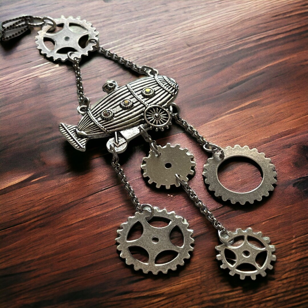 Steampunk Airship Zeppelin Blimp Antique Silver Finish Necklace ...