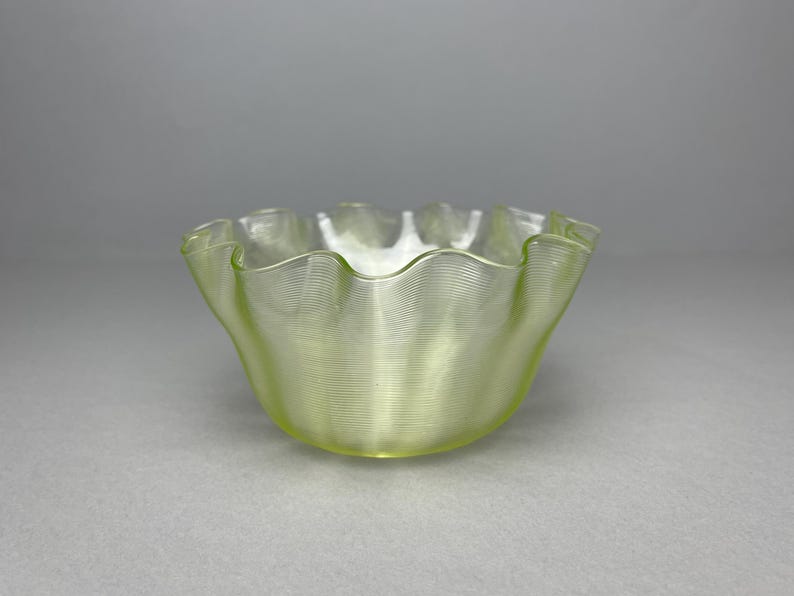 Stevens and Williams Threaded Finger Bowl in Vaseline Glass C1895 - Etsy