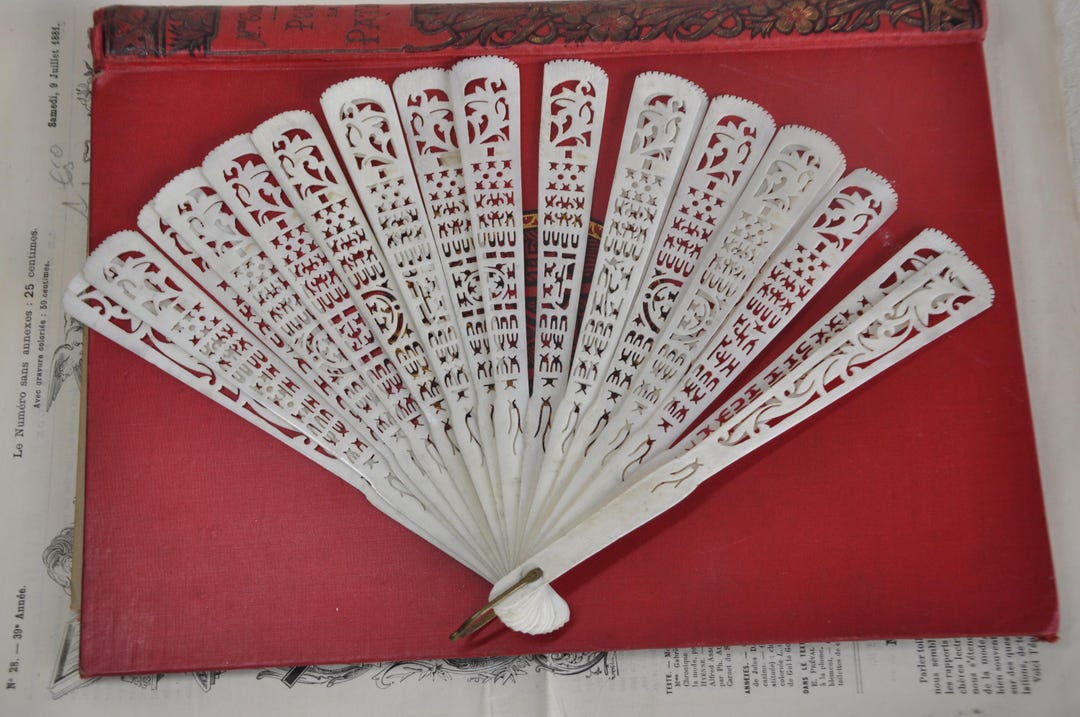 Antique French Brise Hand Fan, 1800's Chinese Canton 19c Qing Dynasty ...