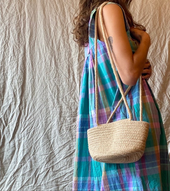 Beautiful Jute Basket - Gem