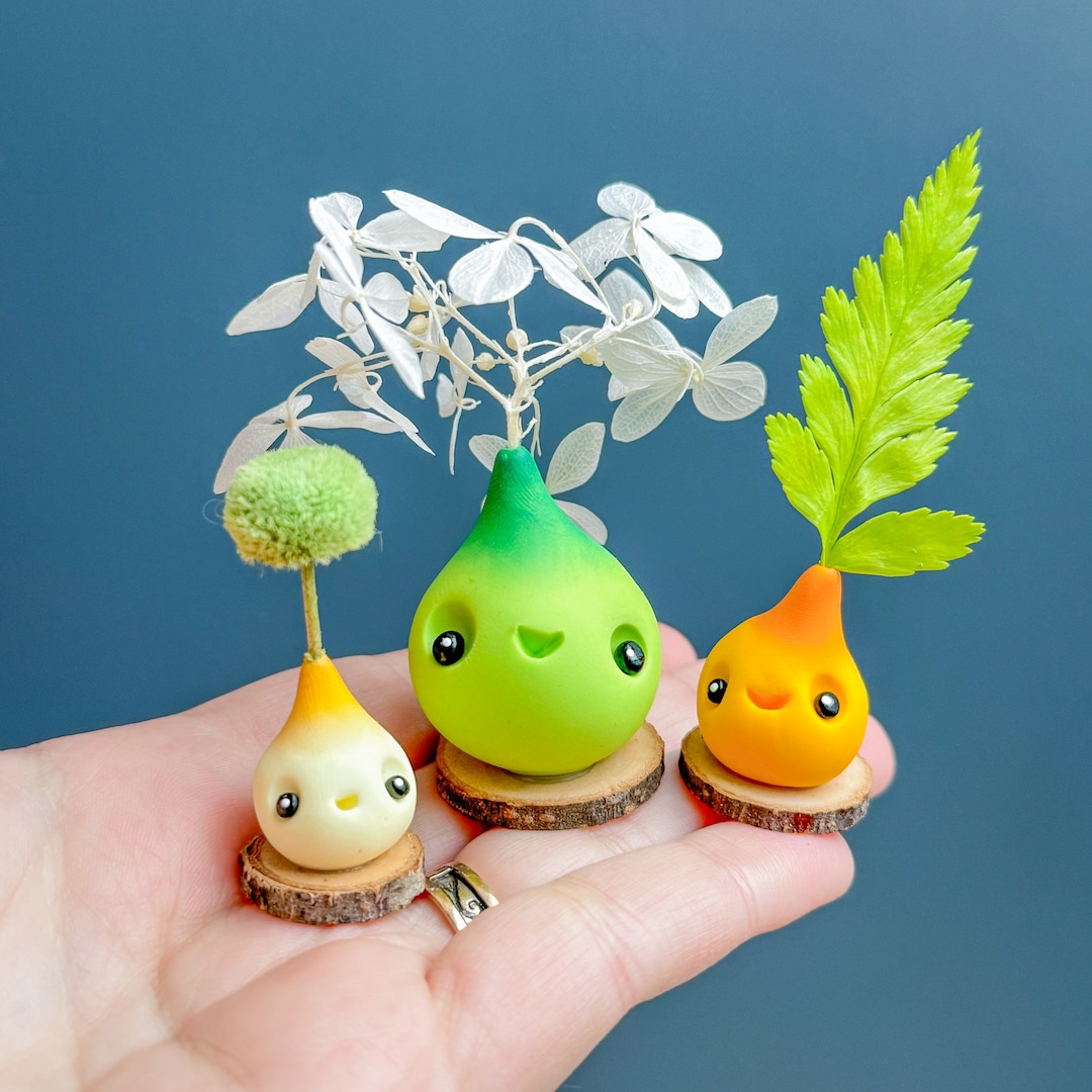 Figurine P'tite Pousse AU CHOIX fimo jaune vert / fleurs stabilisées ...