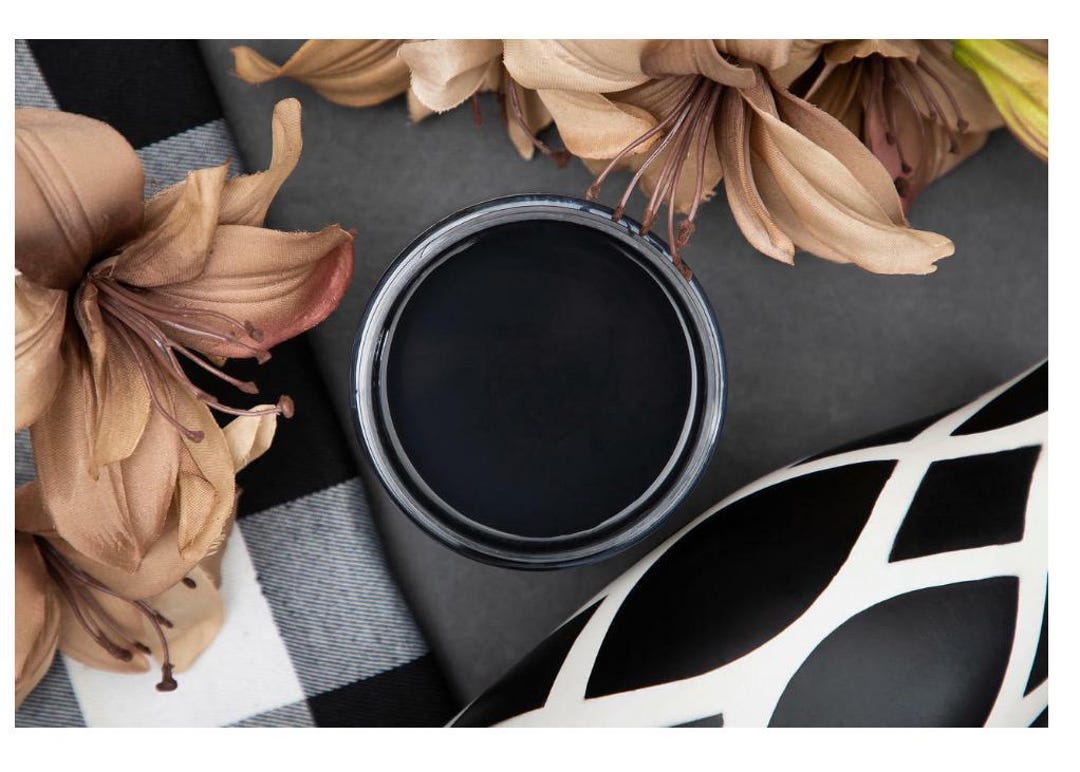 Dixie Belle Paint - Caviar - Flipping Fabulous Salina - Elite Retailer ...