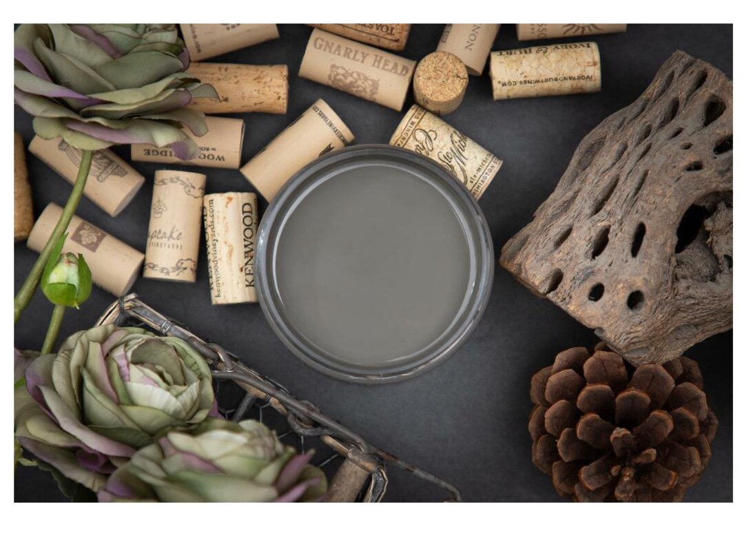 Dixie Belle Paint - Gravel Road - Flipping Fabulous Salina - Elite ...
