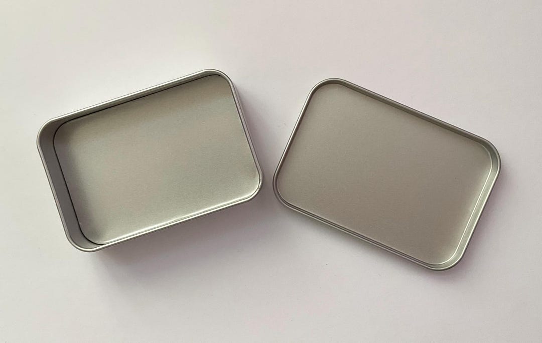 Rectangular Silver Coloured Tin With Lid to Store Artist Trading Cards ...