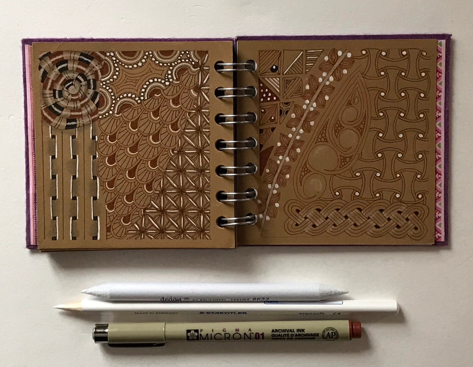 Mini Sketchbooks With Brown Paper, Pen & Pencil Kit - Etsy