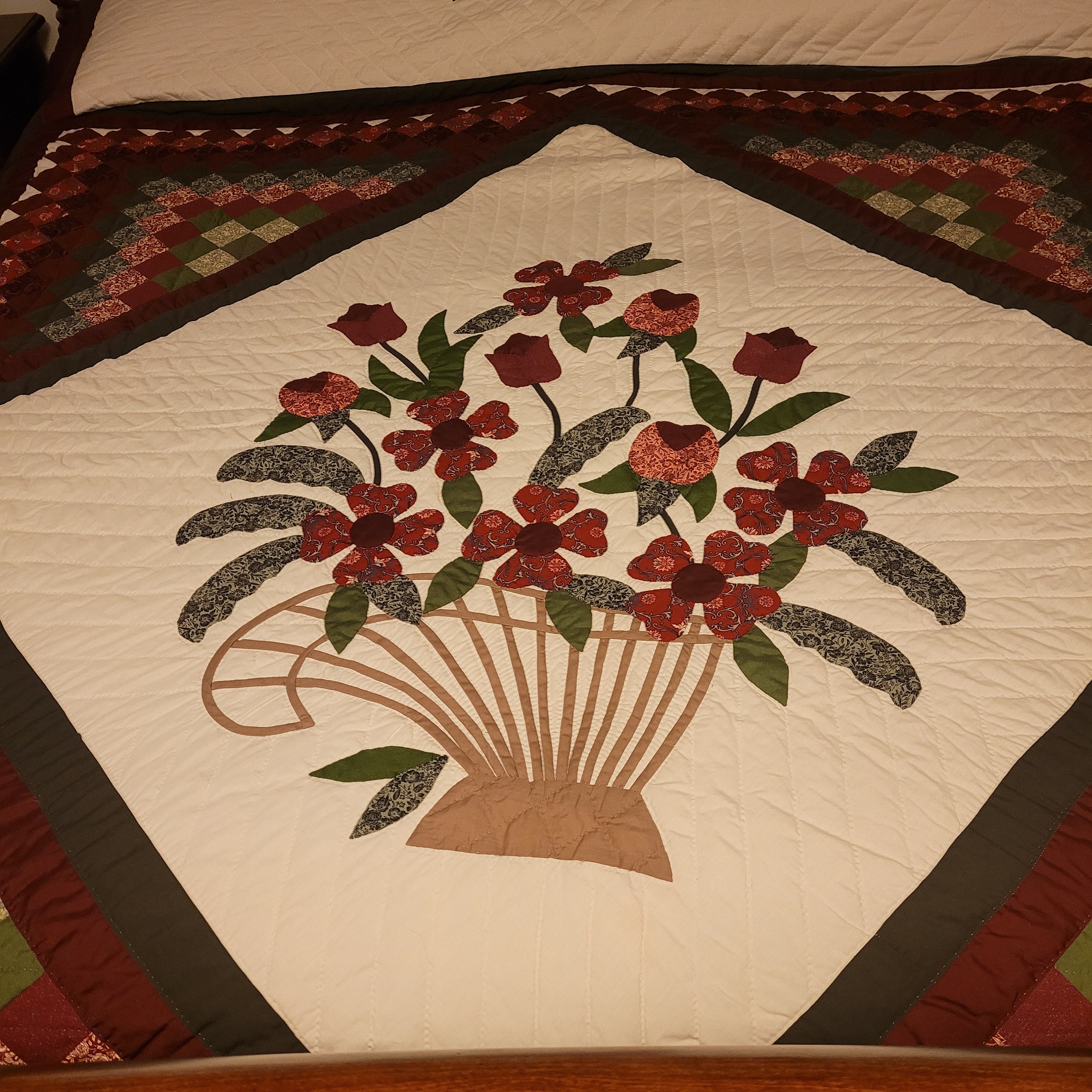 Amish Handmade Quilted Amish Basket Design King Cotton Comforter ...