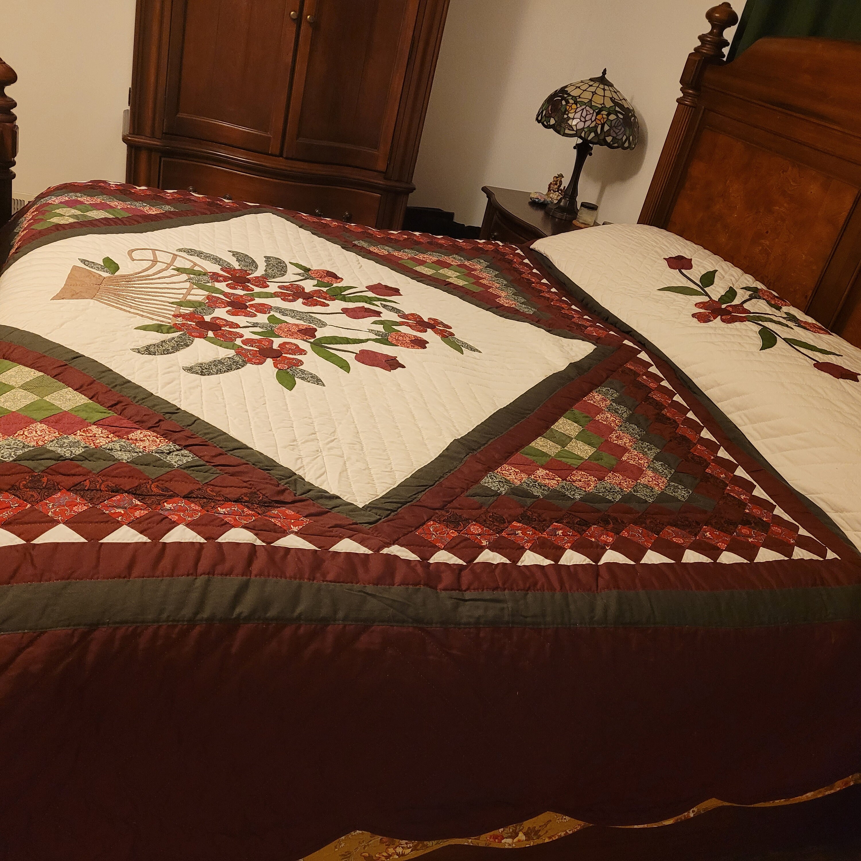 Amish Handmade Quilted Amish Basket Design King Cotton Comforter ...