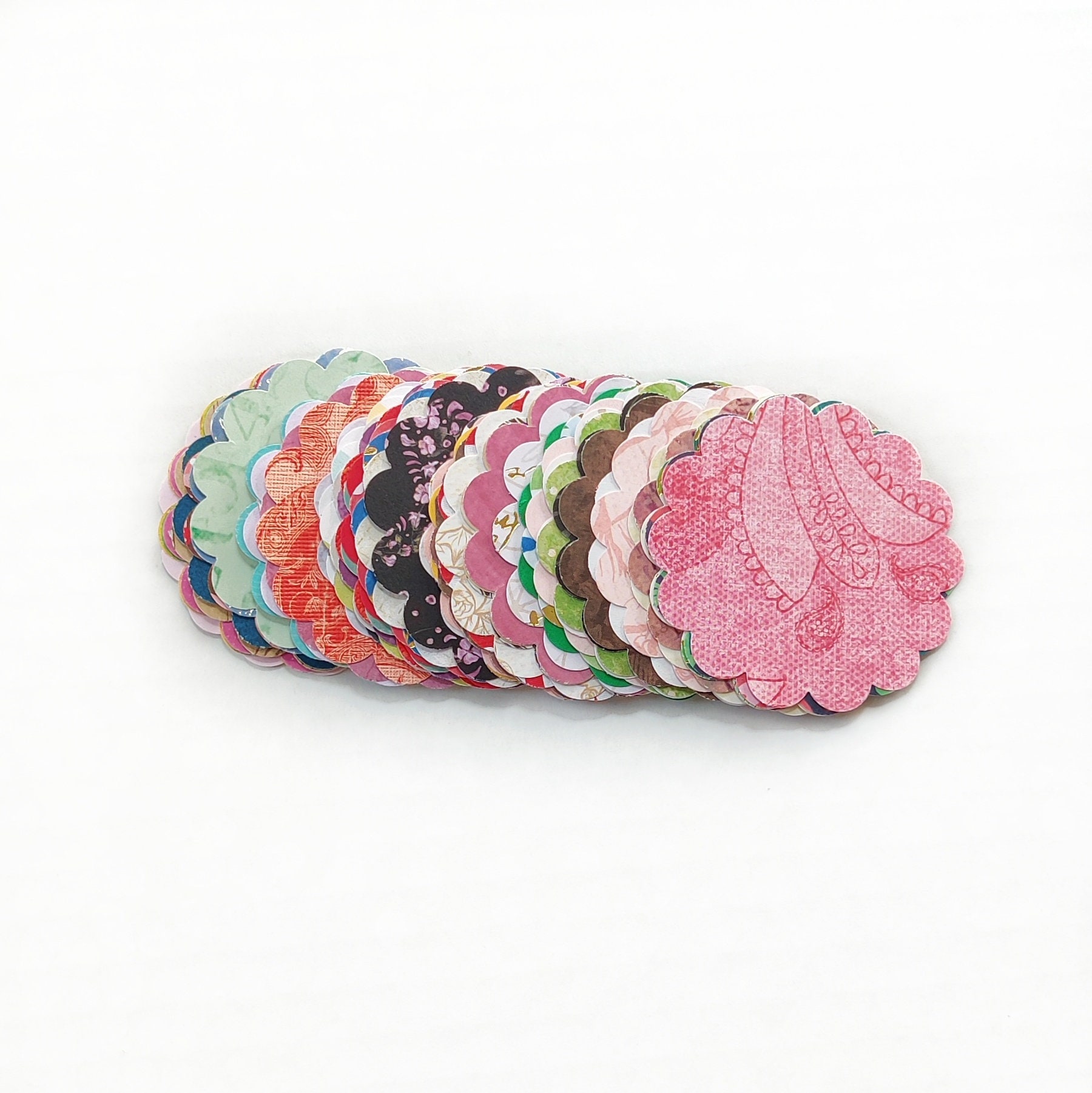 50 Scalloped Circle Shape Cut Outs, 50 Paper Flower Cutouts. 50 ...