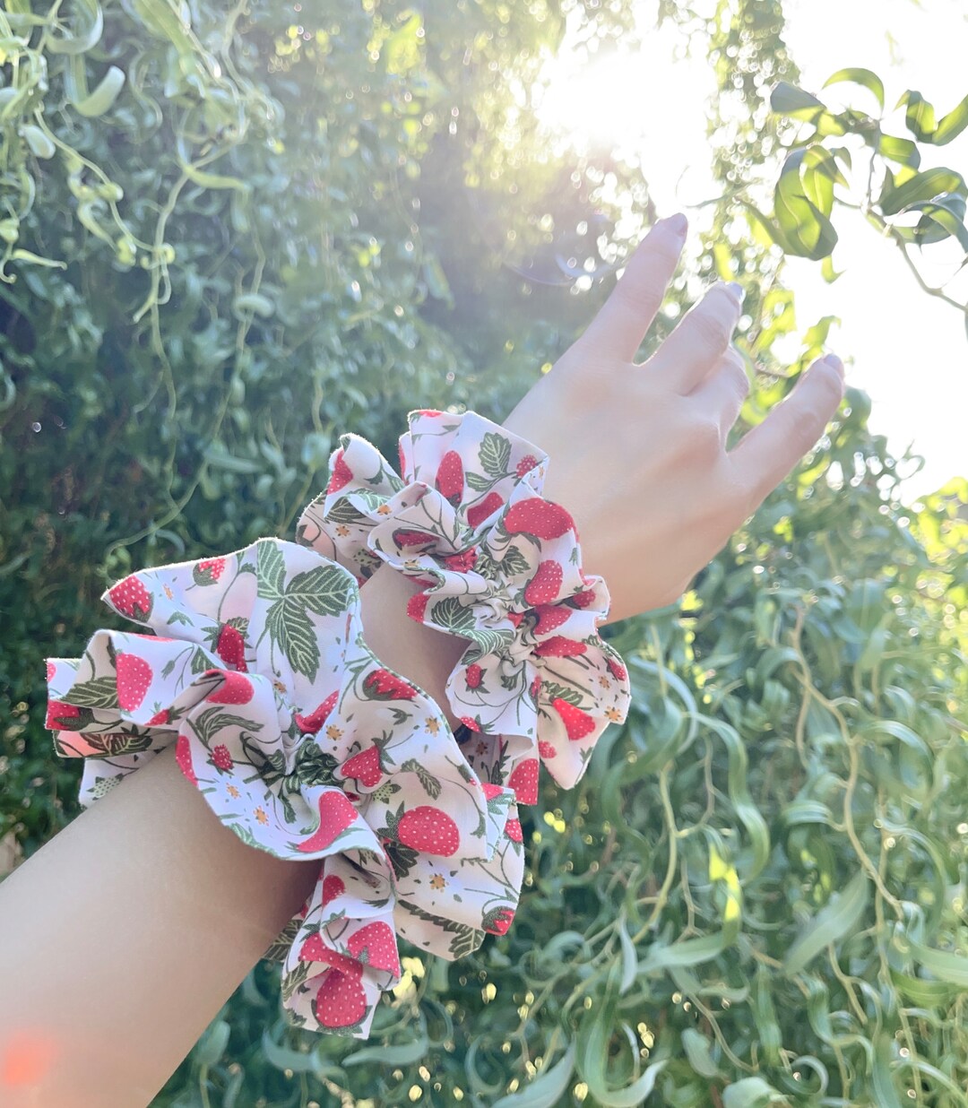 Strawberry Scrunchies-oversized Scrunchie-maxi Scrunchie-soft ...