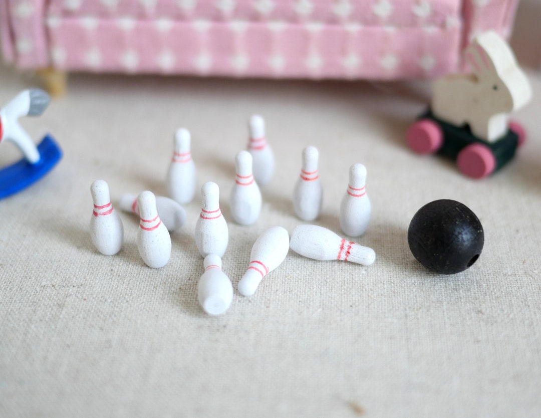 Miniature Bowling Set 1:12 Scale Bowling Ball Bowling Pins - G064 - Etsy