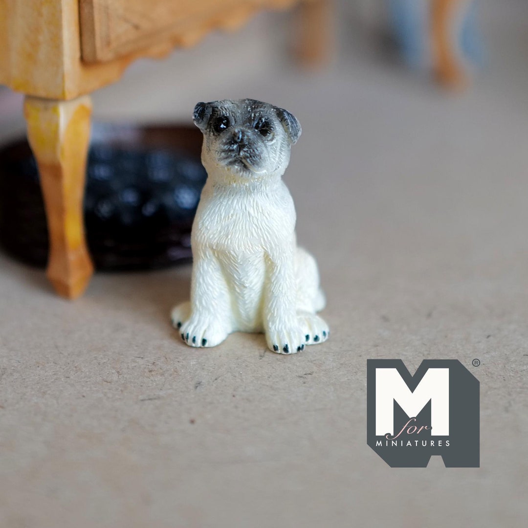 Miniature Sitting Pug 1:12 Scale Diorama Dog 1-3/8 Inch Tall (cast ...