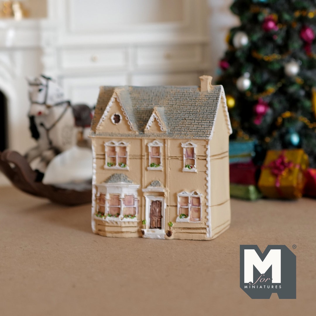 Dollhouse Miniature 1:144 Resin the Montgomery House Mini Home Tiny ...