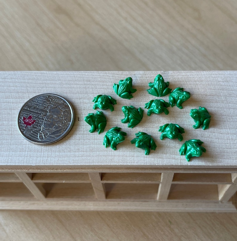 Miniature Frogs 1 Inch Scale 1:12 Scale Little Mini Frogs Set of 12 ...