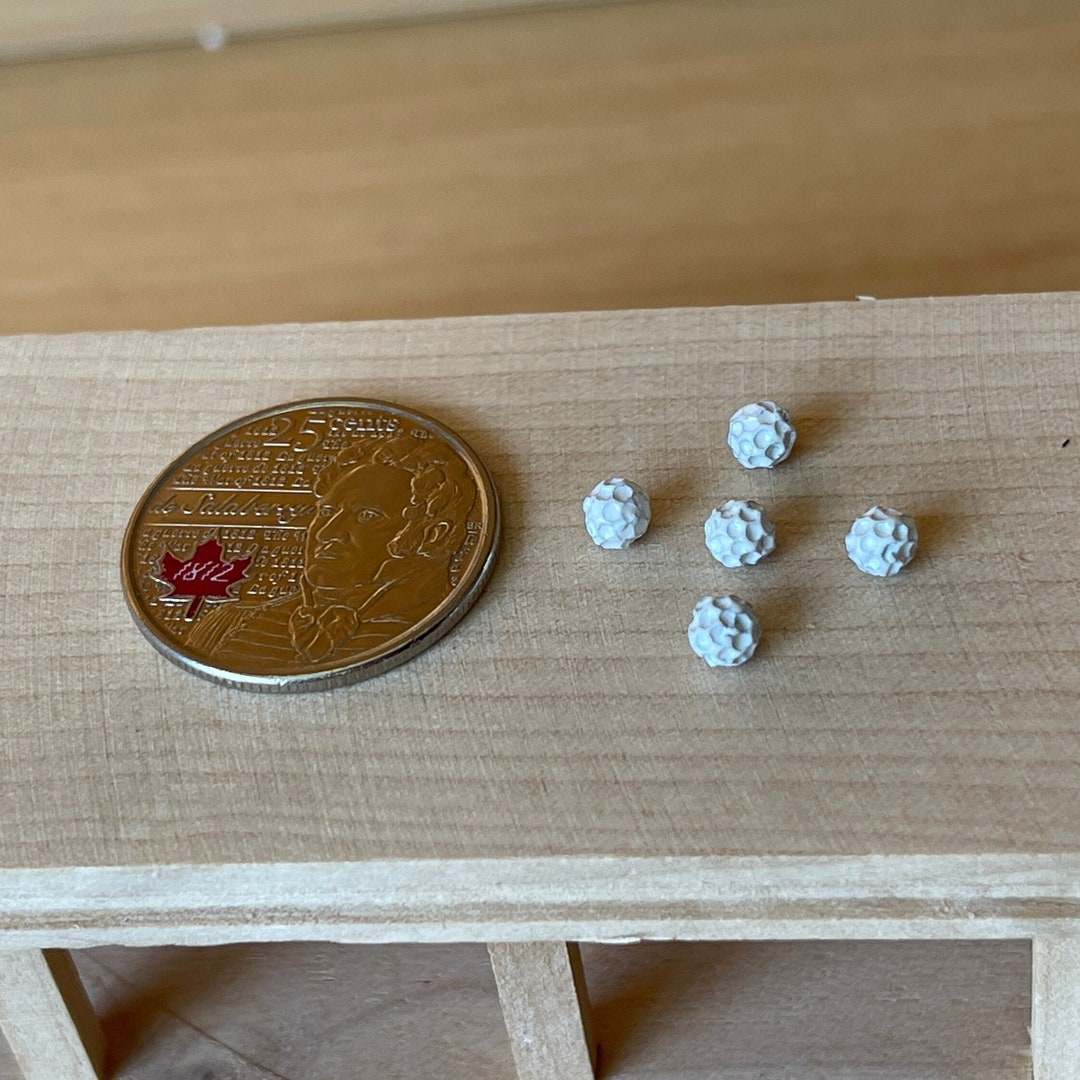 Miniature Golf Balls Dollhouse Golf Ball Set of 5 E069 - Etsy