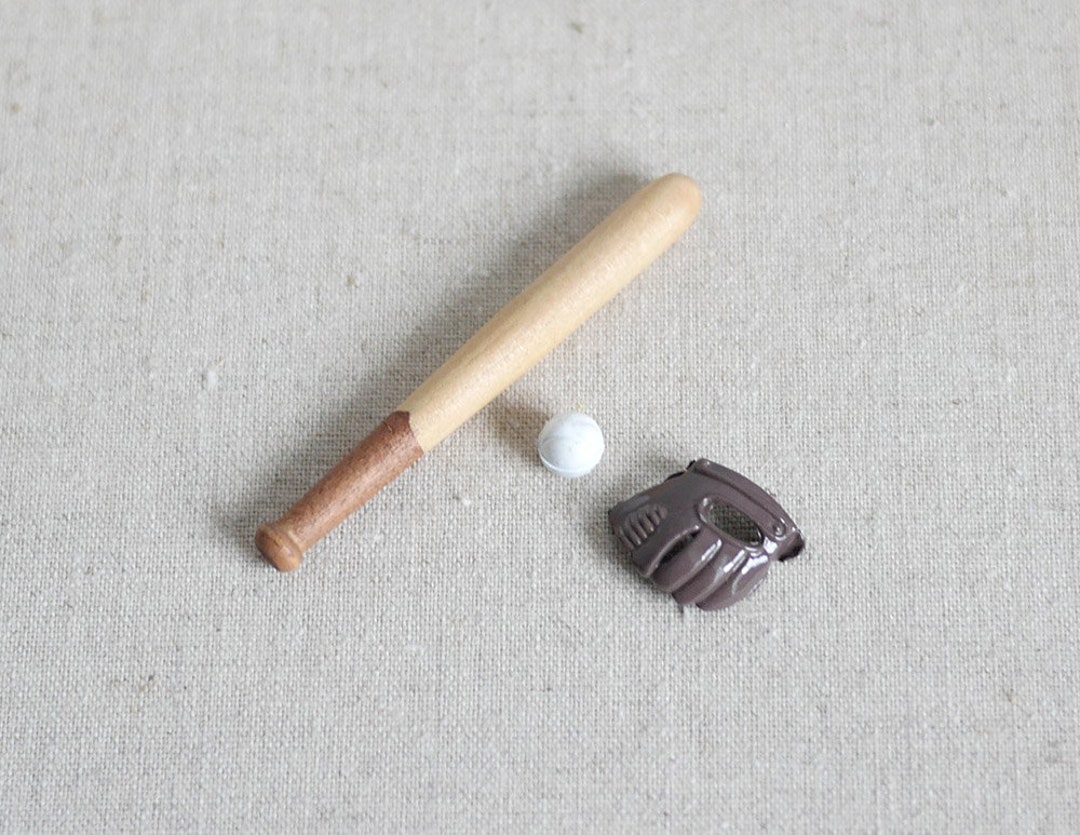 Dollhouse Miniature Sport Baseball Set of 3 - G051 - Etsy