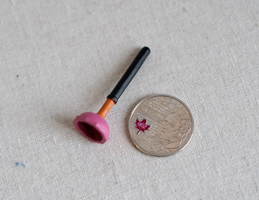 Dollhouse Miniature 1:12 Bathroom Cleaning Toilet Plunger 4cm(h) - F034 ...
