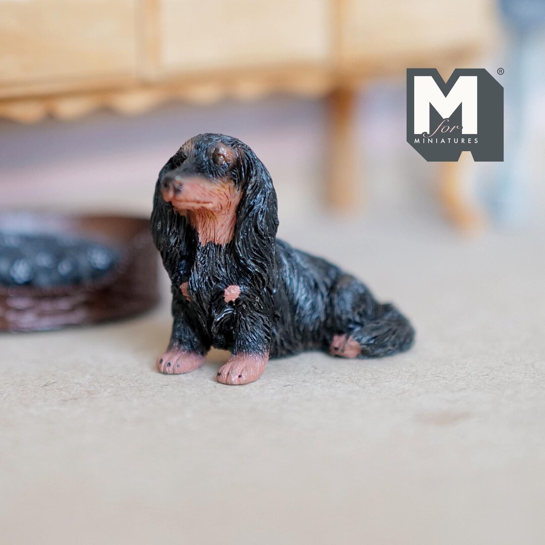 Miniature Sitting Dachshund 1:12 Scale Wiener Dog 1-13/16 Inch Long ...