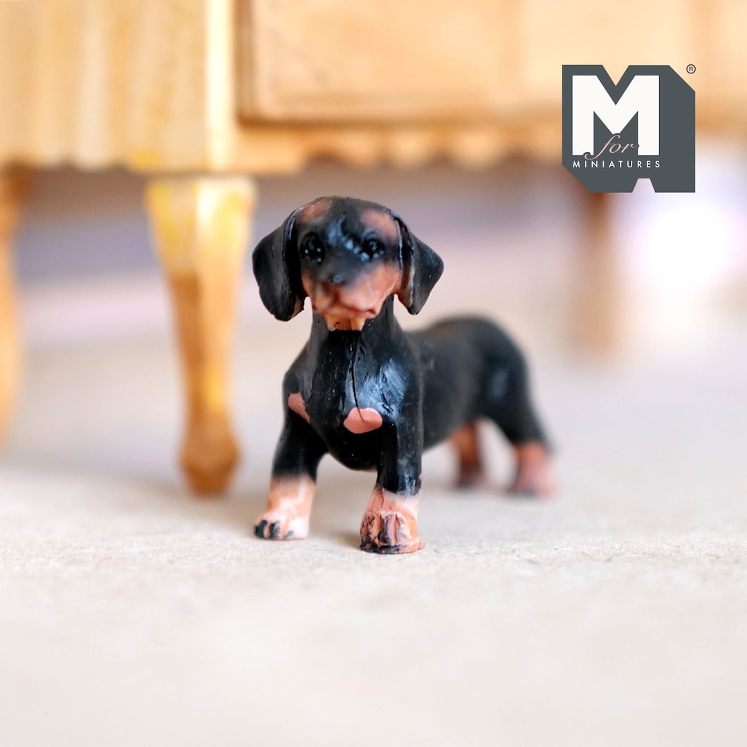 Miniature Standing Dachshund 1:12 Scale Weiner Dog 2-3/16 Inch Long ...