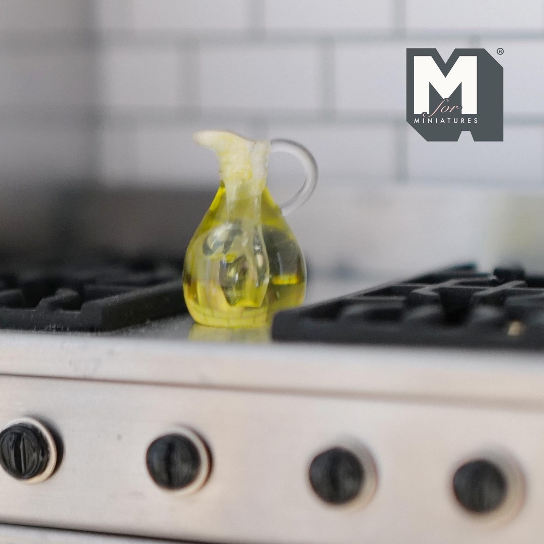Dollhouse Kitchen Oil Bottle 1:12 Scale Miniature Oil Can Oil Jar Oil ...