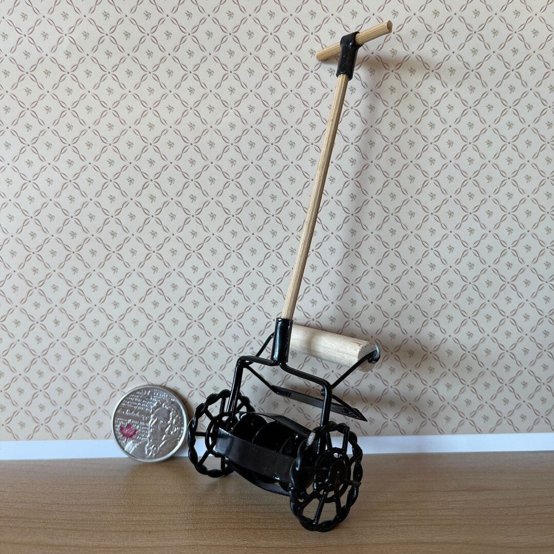 Dollhouse Lawn Mower , 1:12 Scale Miniature Hand Push Lawnmower , Old ...