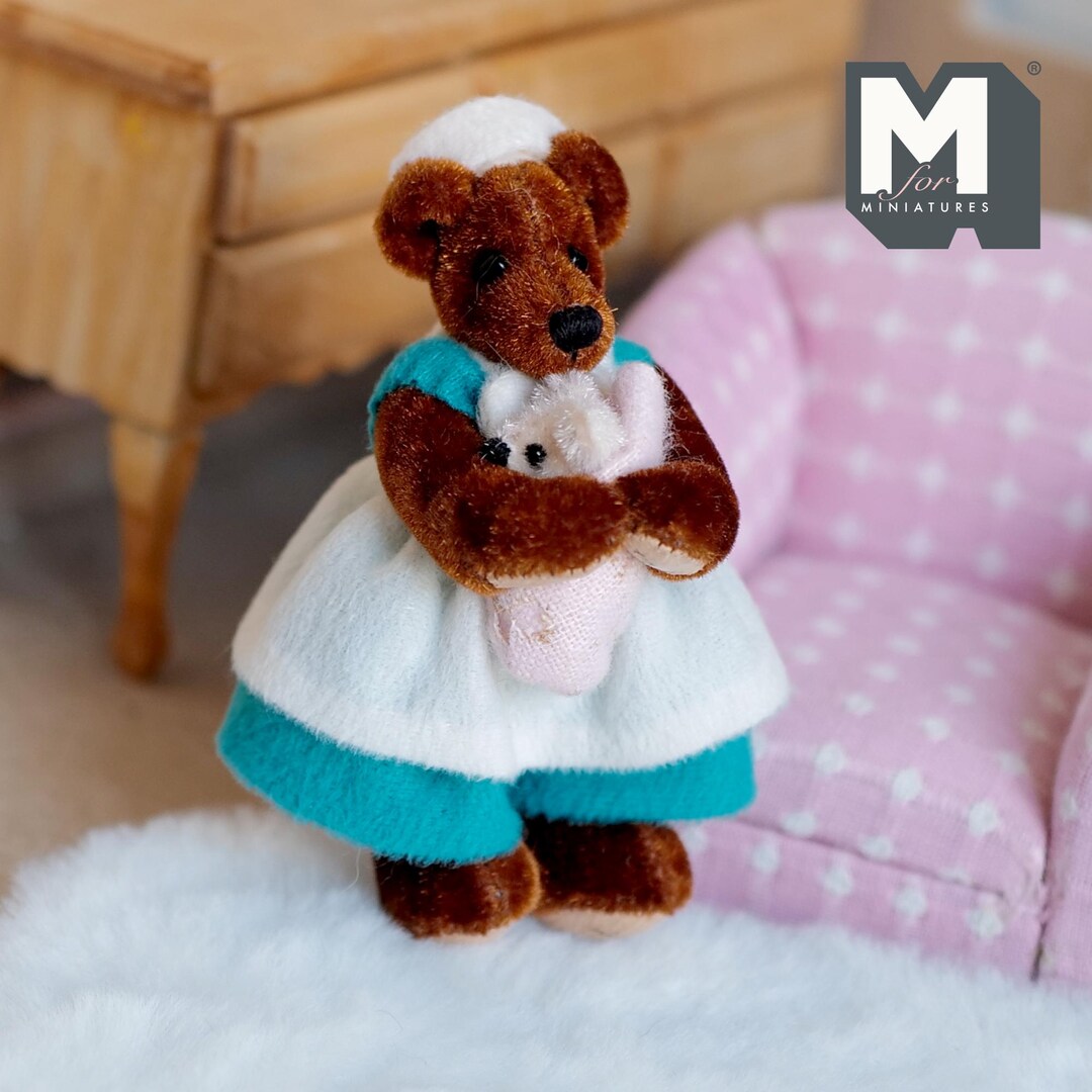 Miniature Plush Lady Bear Holding Baby Bear 1:12 Scale Dollhouse Push ...