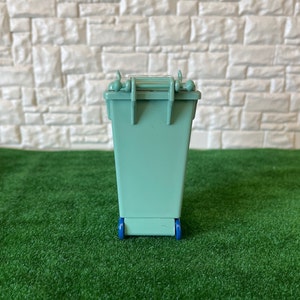 Dollhouse Trash Can With Wheels , Garbage Bin , 1:12 Scale Miniature ...