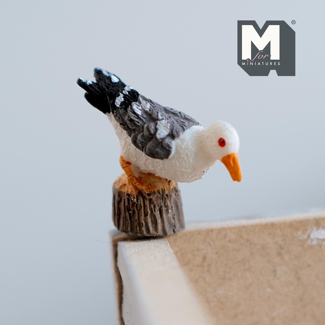 Miniature Seagull 1:12 Scale Dollhouse Supplies Herring Gull Beach Bird ...