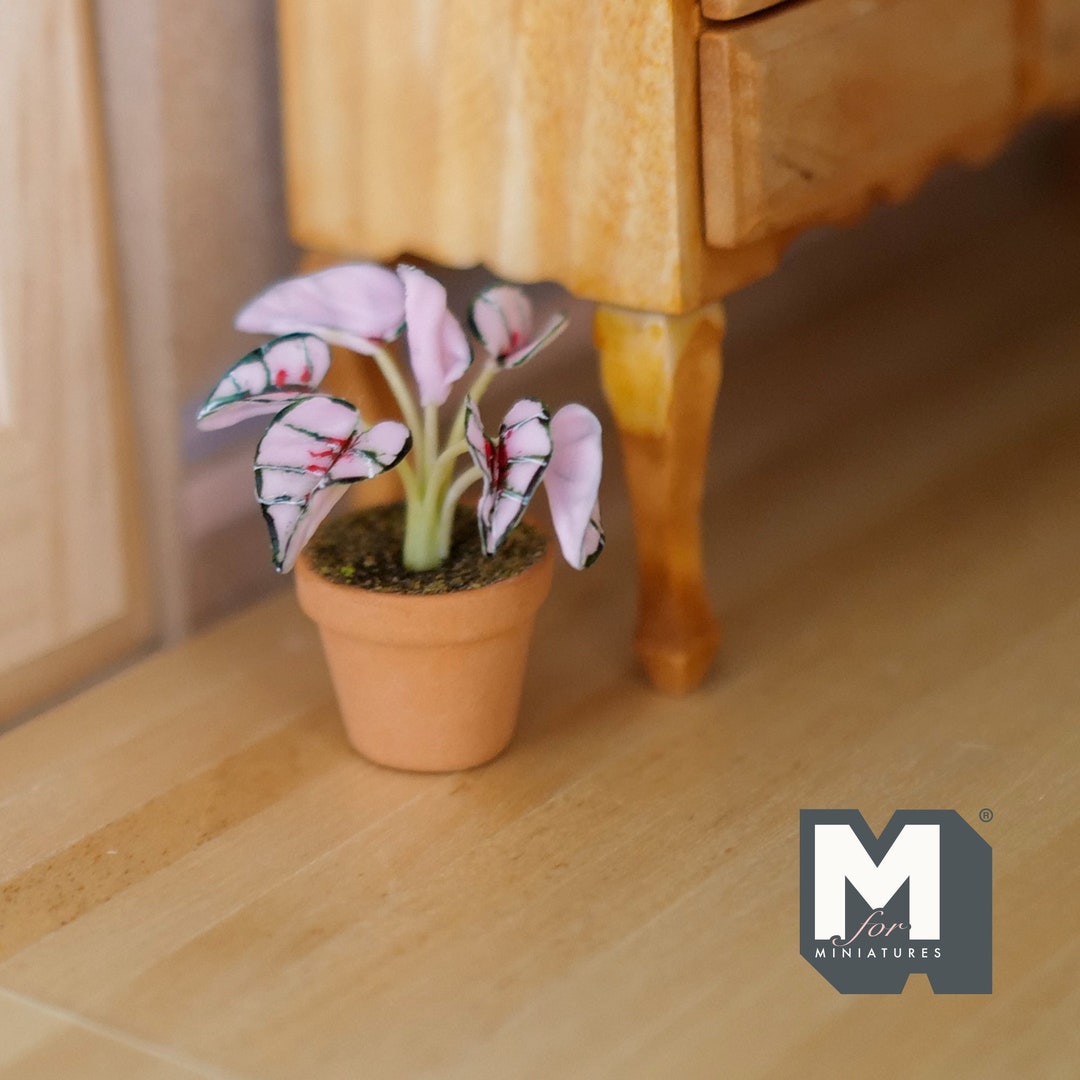 Miniature Planter 1:12 Scale Dollhouse Supplies Garden Pottery Leaves ...