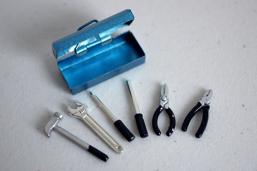 Dollhouse Miniature Tool Set 12 Scale Miniature - H035 - Etsy