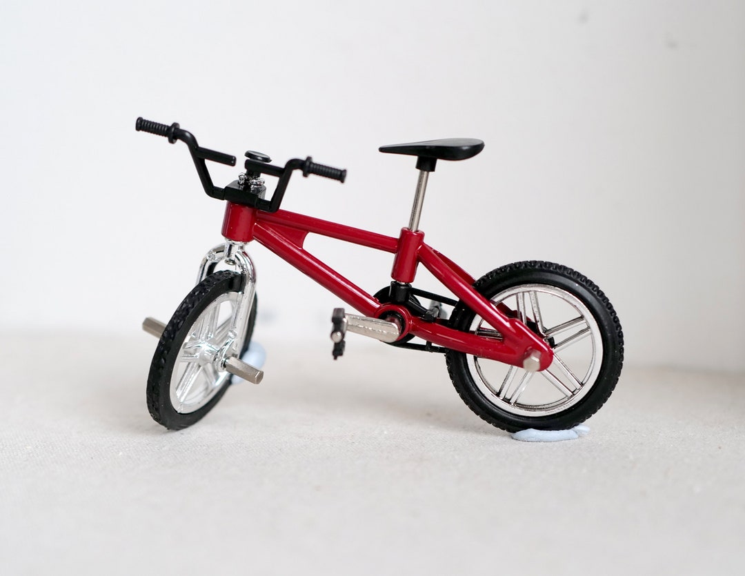 1:12 Dollhouse Miniature Small Size Bicycle 10cml X 6.5cmh RED C030 - Etsy