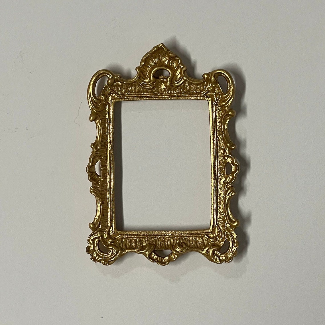 1:12 Dollhouse Miniature Ornate Rectangular Gold Picture Frame - A094 ...