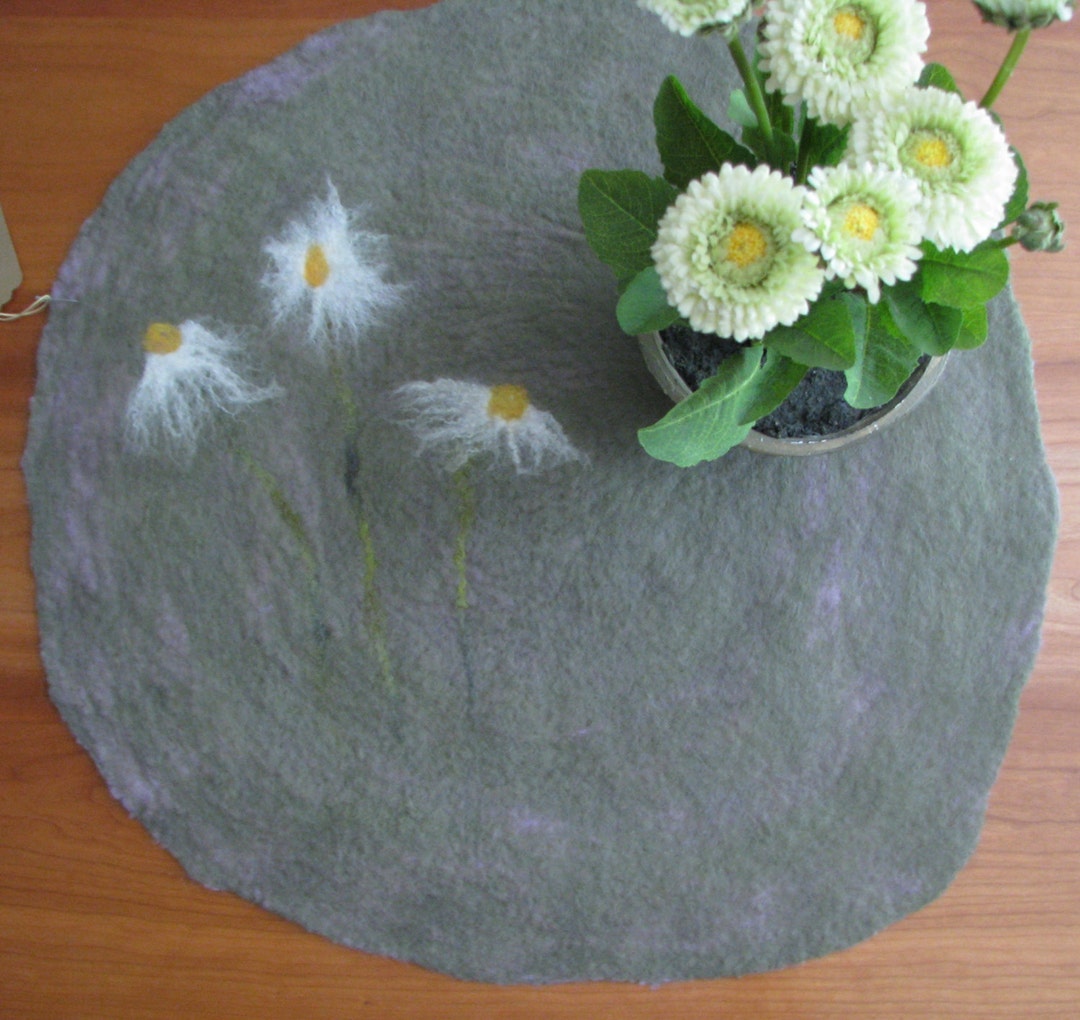 Daisy Table Mat, Felted Table Mat, Felt Table Runner, Daisy Table ...
